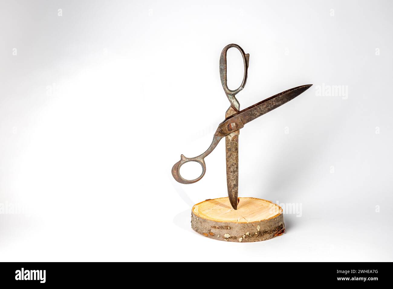 Vintage rusty steel scissors Stock Photo - Alamy