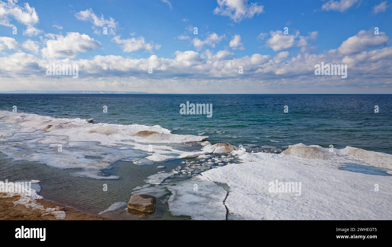 Drone shot of Georgian Bay Ice Pack Breaking Up and Melting in February ...