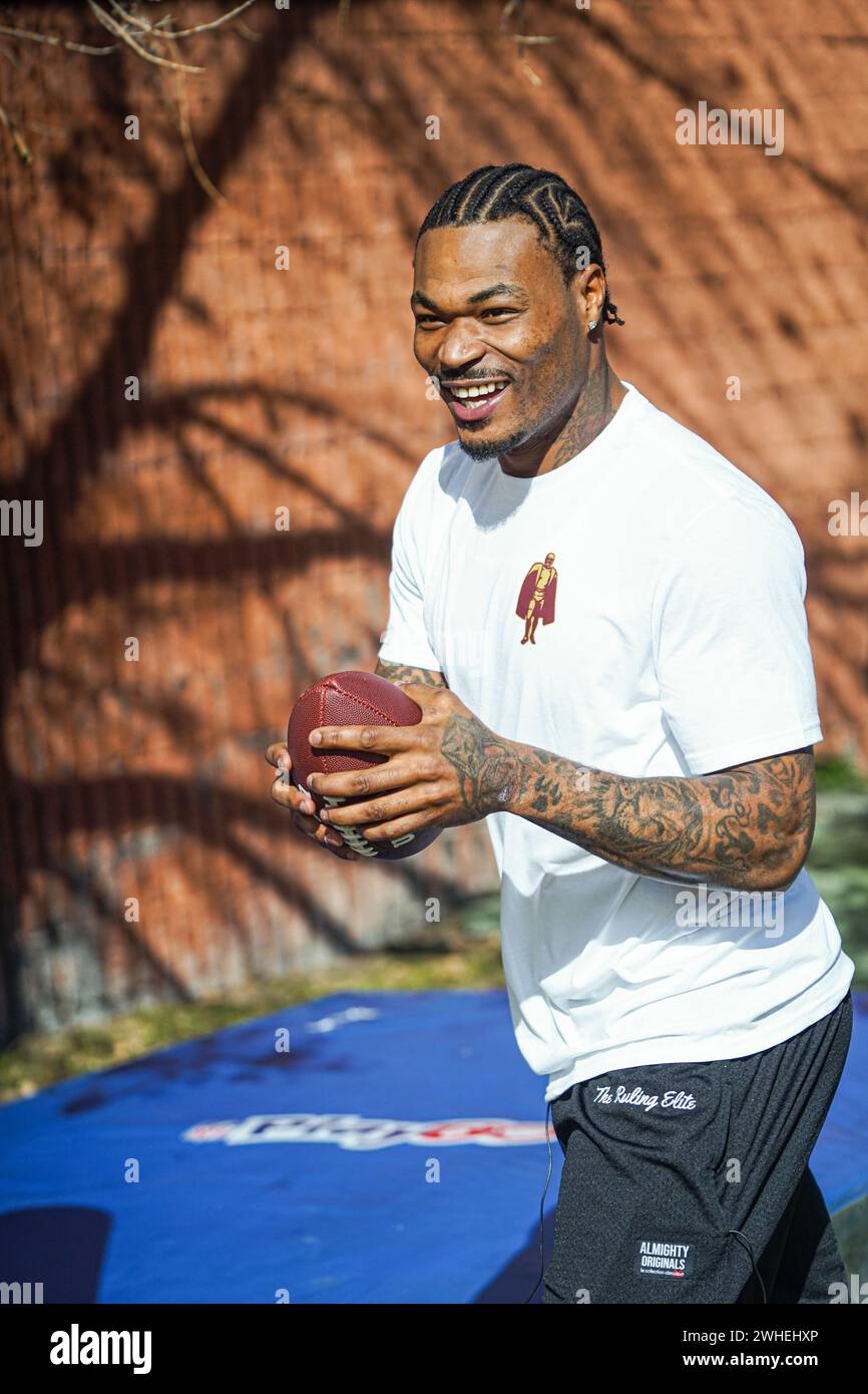 Henderson, Nevada, USA, February 9, 2024, DERWIN JAMES JR. throwing a ...