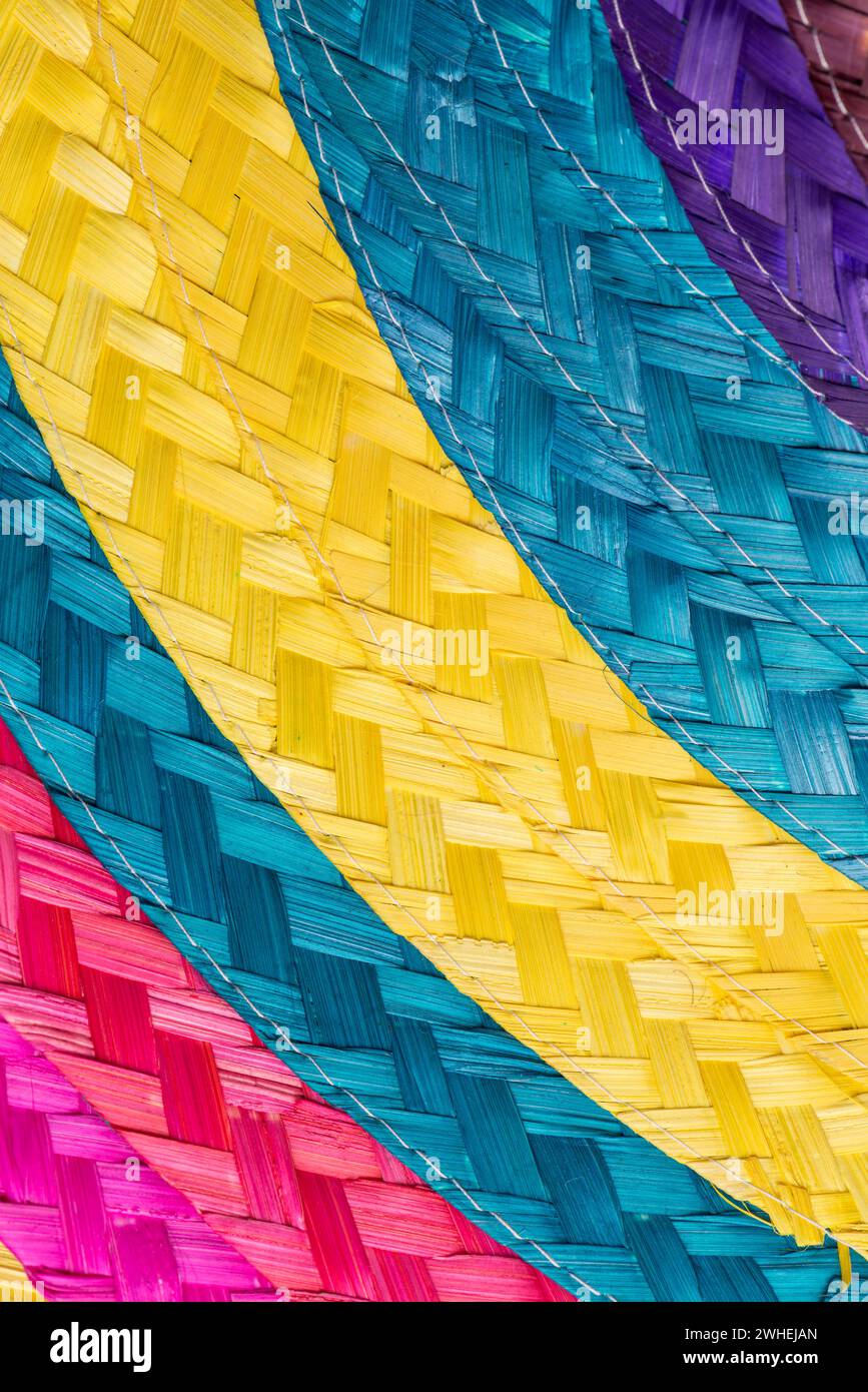 Woven straw goods hi-res stock photography and images - Alamy