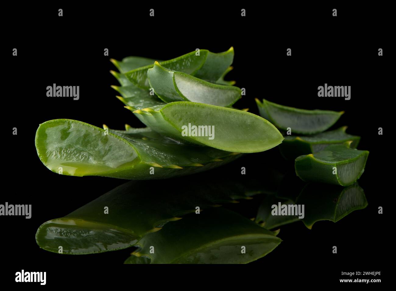 Aloe application hi-res stock photography and images - Alamy