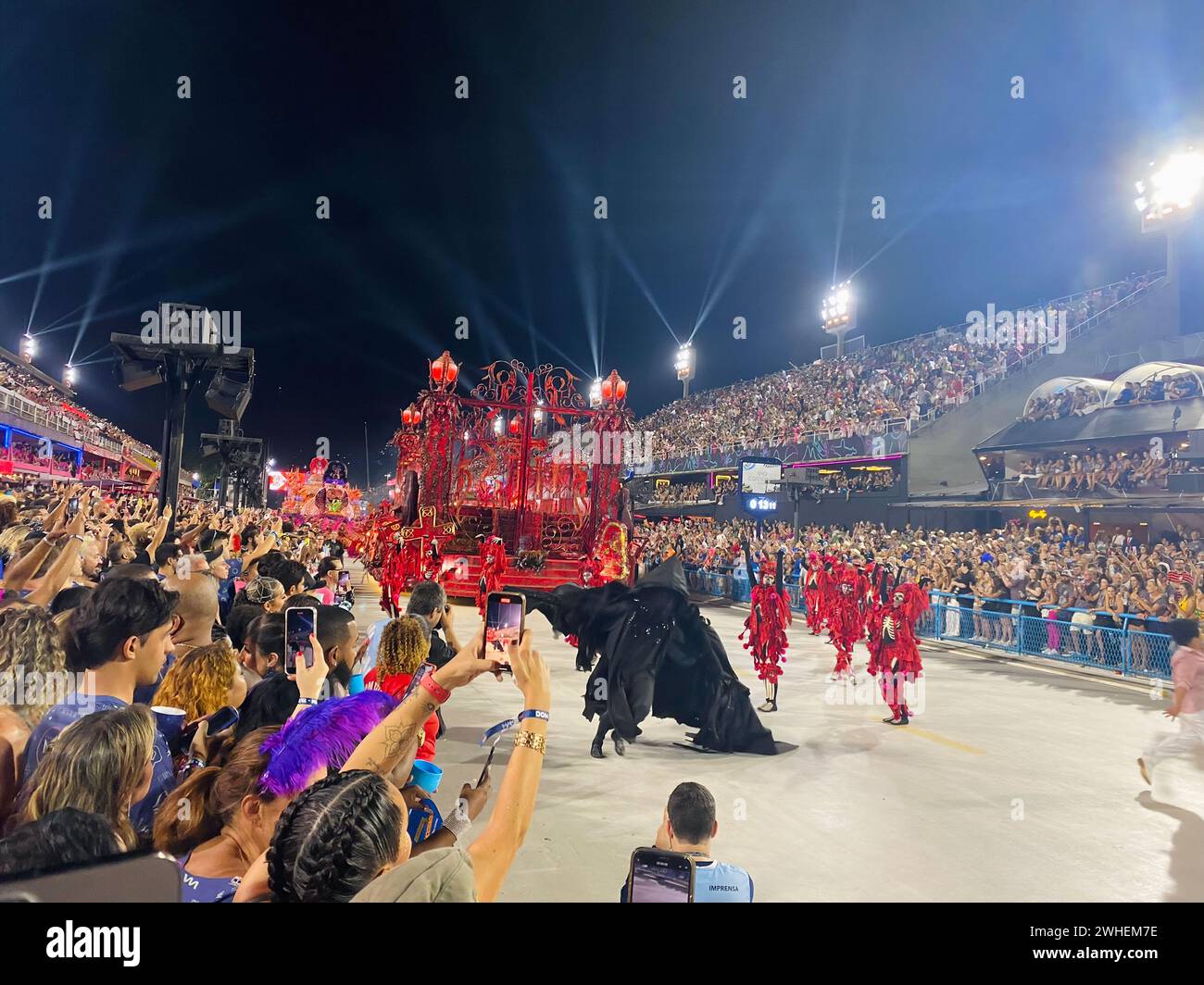 Experience the vibrant spectacle of Rio de Janeiro's Samba Schools ...