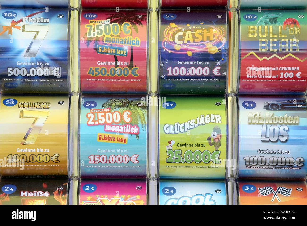 Scratch cards hi-res stock photography and images - Alamy