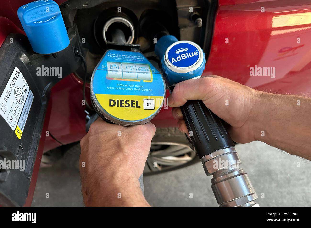 "02.10.2023, Germany, Lower Saxony, Hannover - Symbolic photo: Car ...