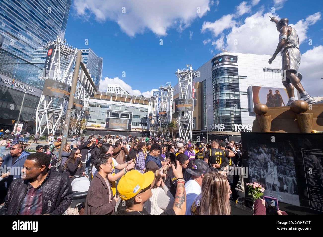 Lakers fans hi-res stock photography and images - Alamy