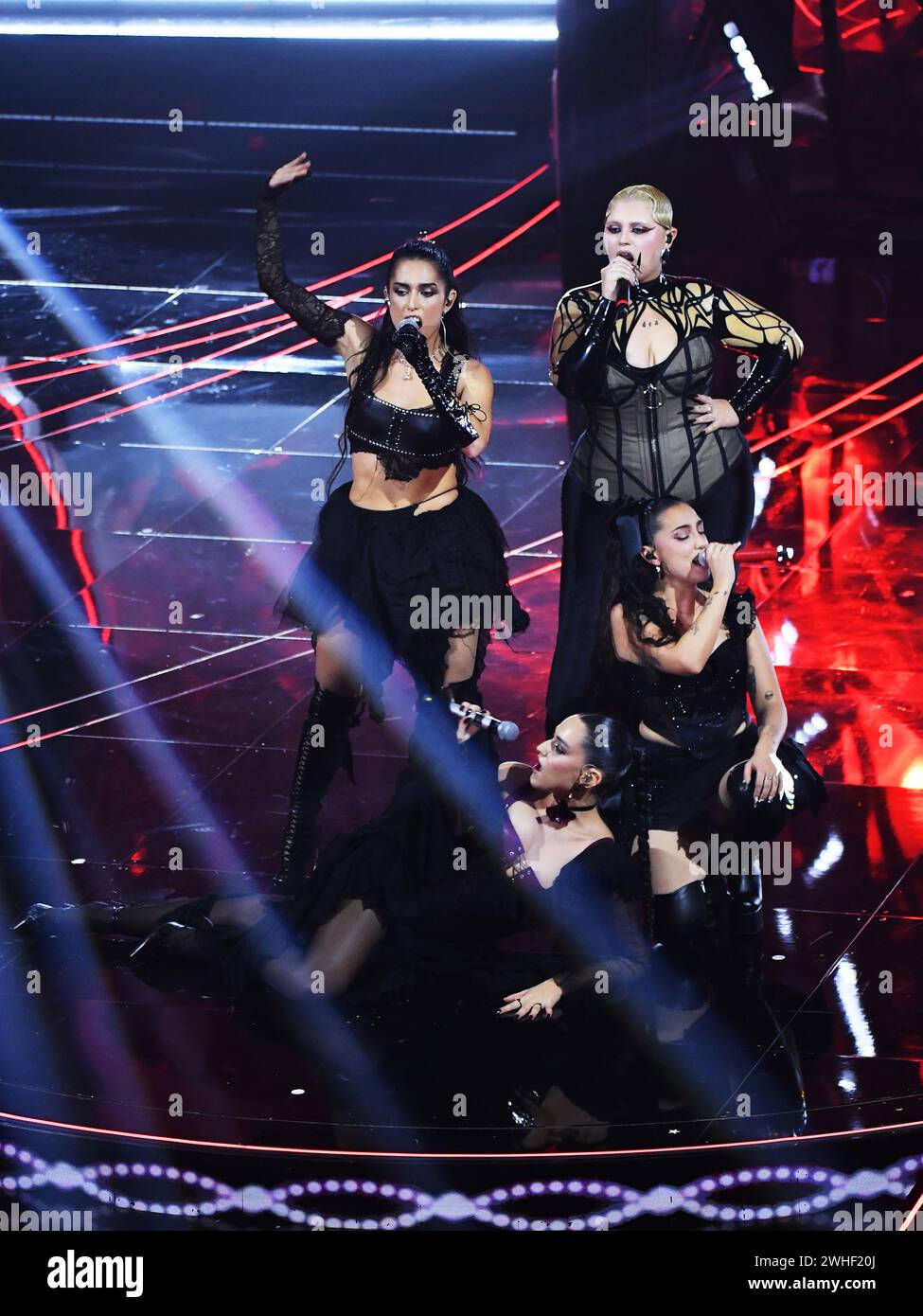 Sanremo, 74th Italian Song Festival. Fourth Evening. The duets - In the ...