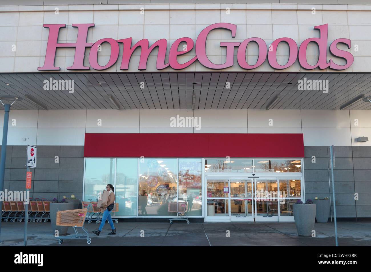 New York, United States. 09th Feb, 2024. A HomeGoods store is seen in ...
