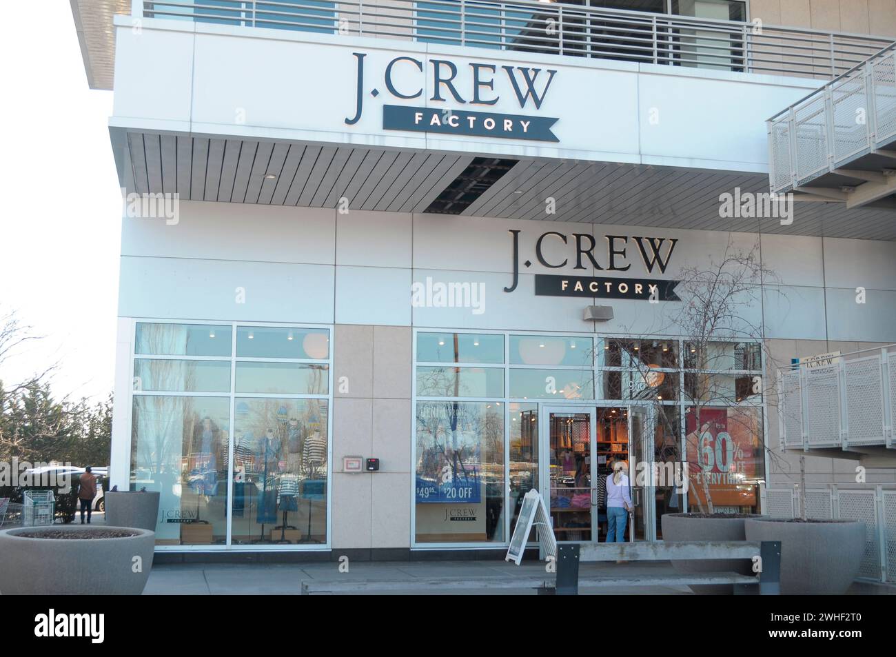 J crew factory store hi-res stock photography and images - Alamy