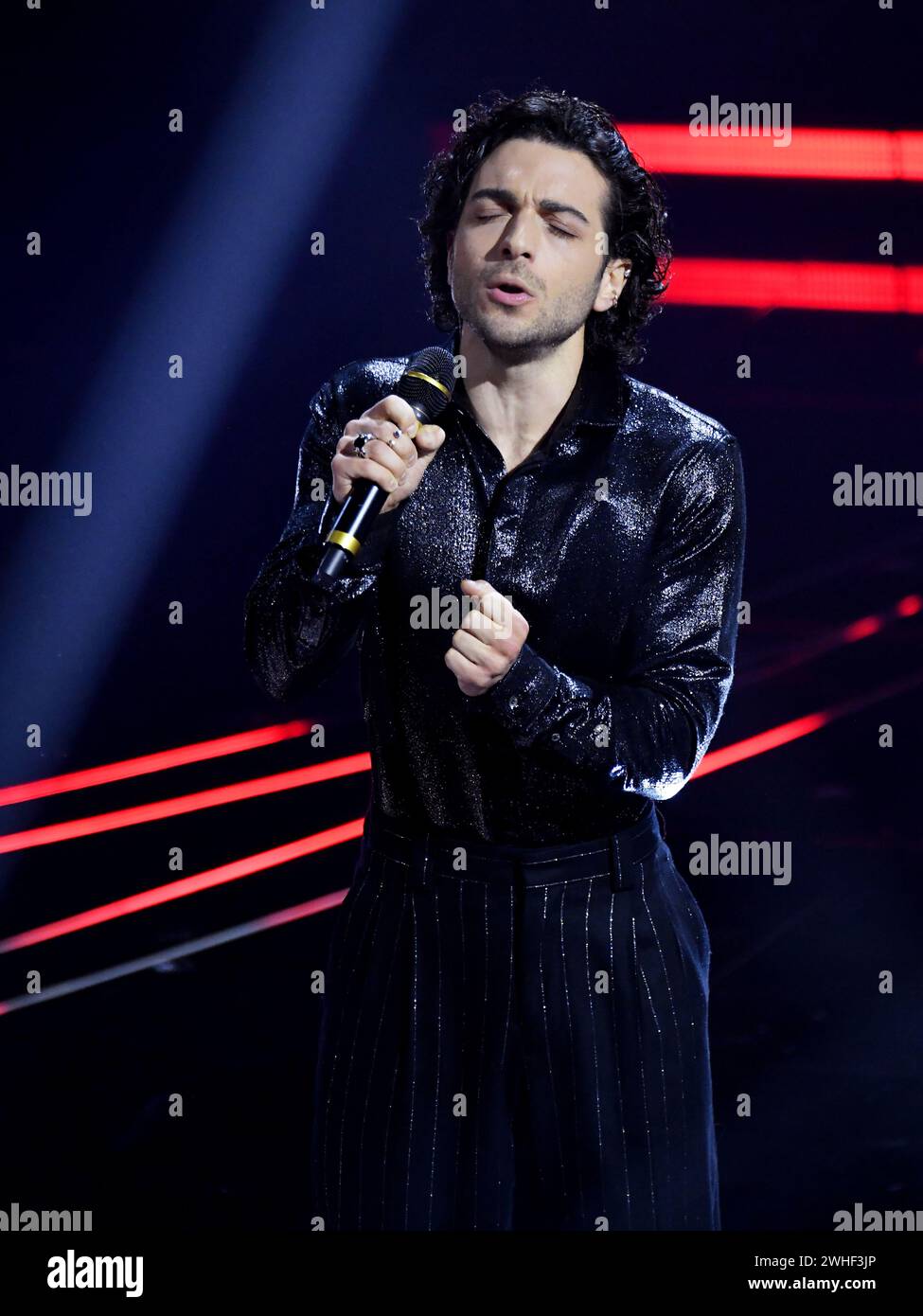 Sanremo, 74th Italian Song Festival. Fourth Evening. The duets - In the ...