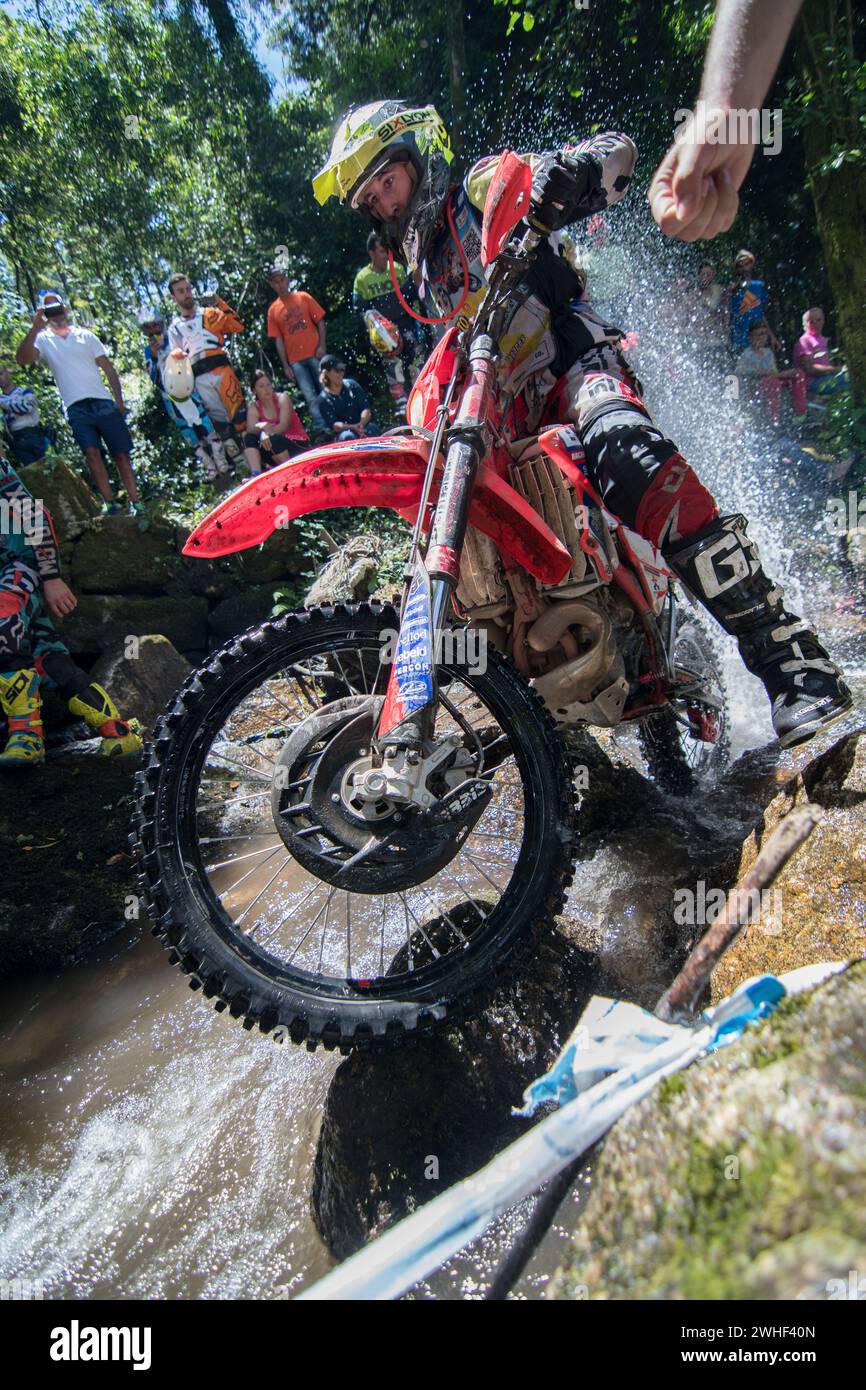 Gil motor sport hi-res stock photography and images - Alamy