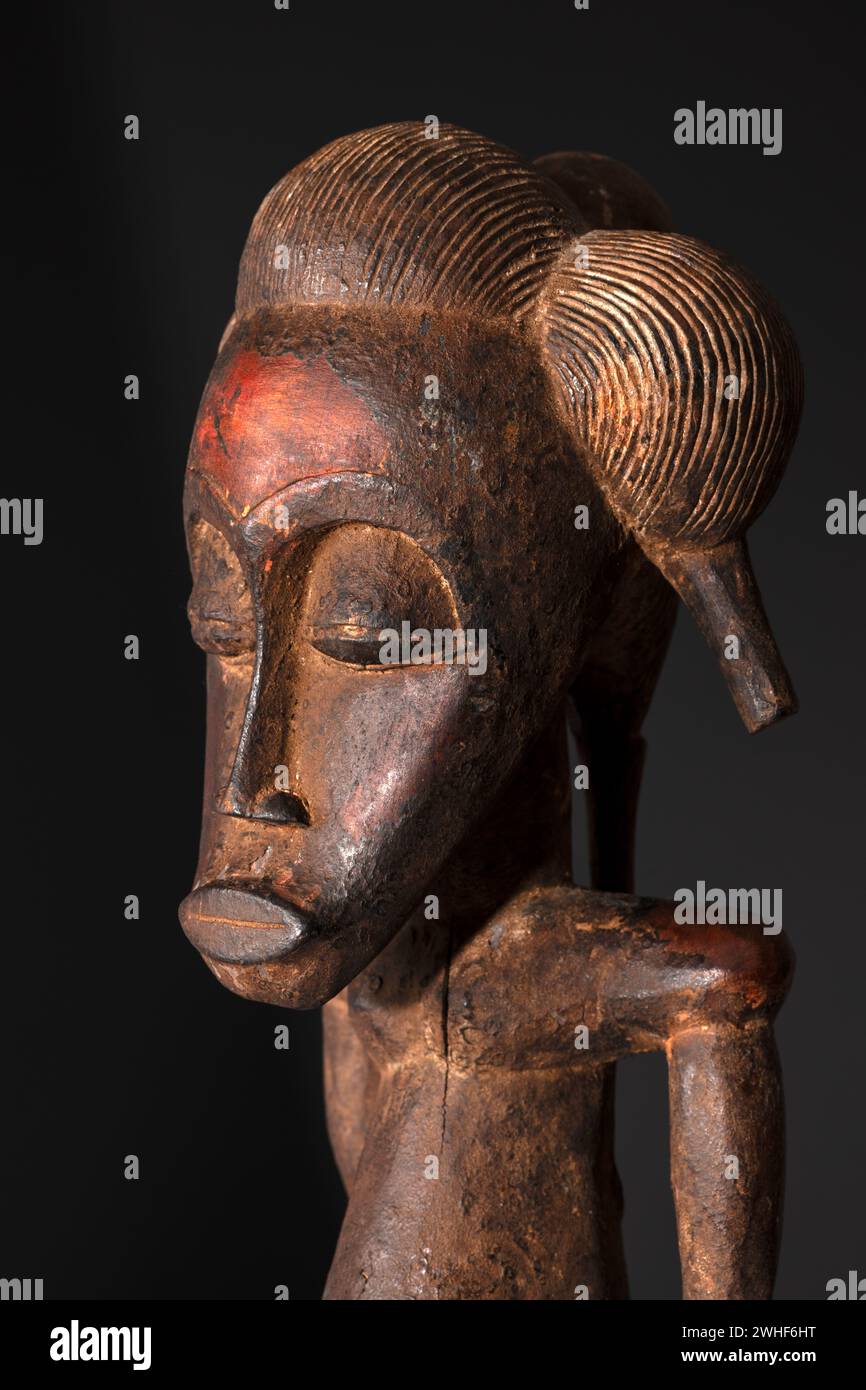 Close up of a wooden Senufo Male figure from Ivory Coast. Tribal ...