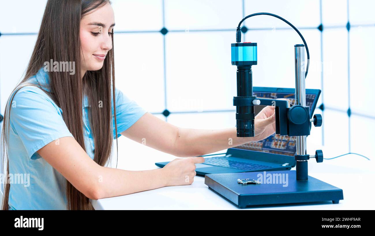 Test testing device hi-res stock photography and images - Alamy