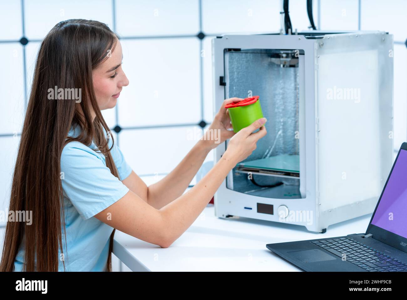 Scientist using 3D printer Stock Photo - Alamy