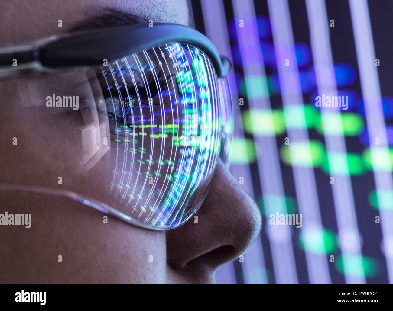 Dna profile analysis hi-res stock photography and images - Alamy