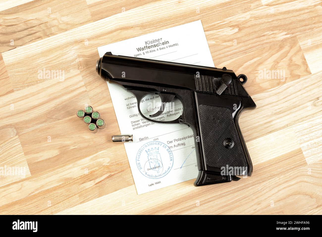 Pistol and gun license Stock Photo - Alamy