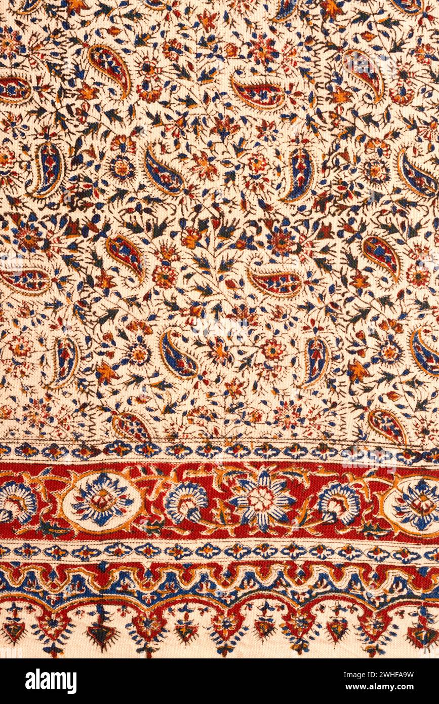 Persian carpet texture hi-res stock photography and images - Alamy