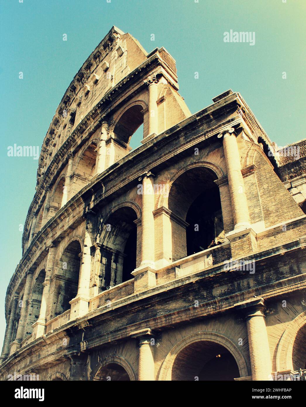 Iconic roman structure hi-res stock photography and images - Alamy