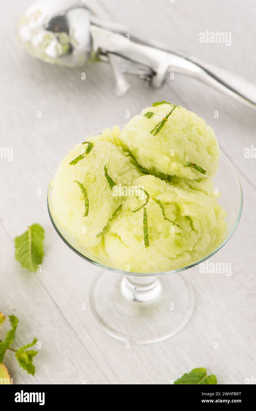 Melon creme hi-res stock photography and images - Alamy