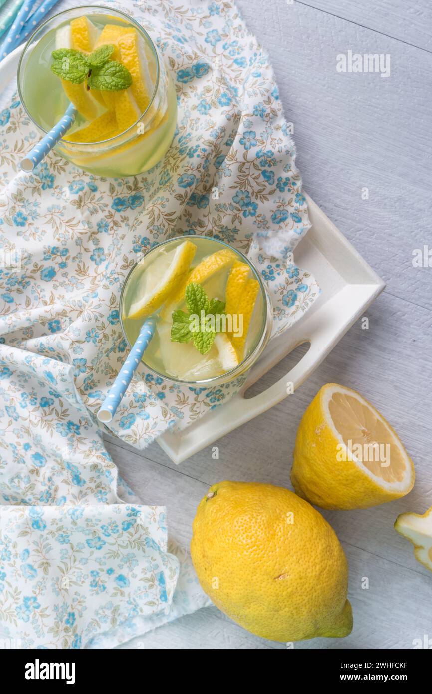 Summer citrus fruits drink Stock Photo - Alamy