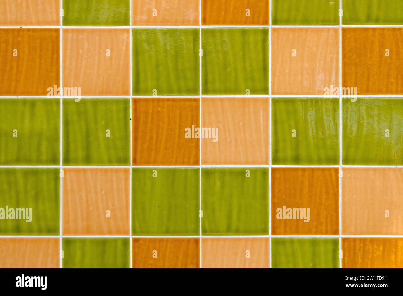 Square roof tiles hi-res stock photography and images - Alamy