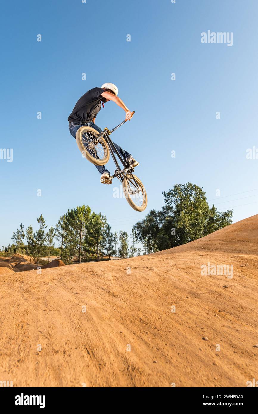 BMX Bike Stunt look back Stock Photo - Alamy