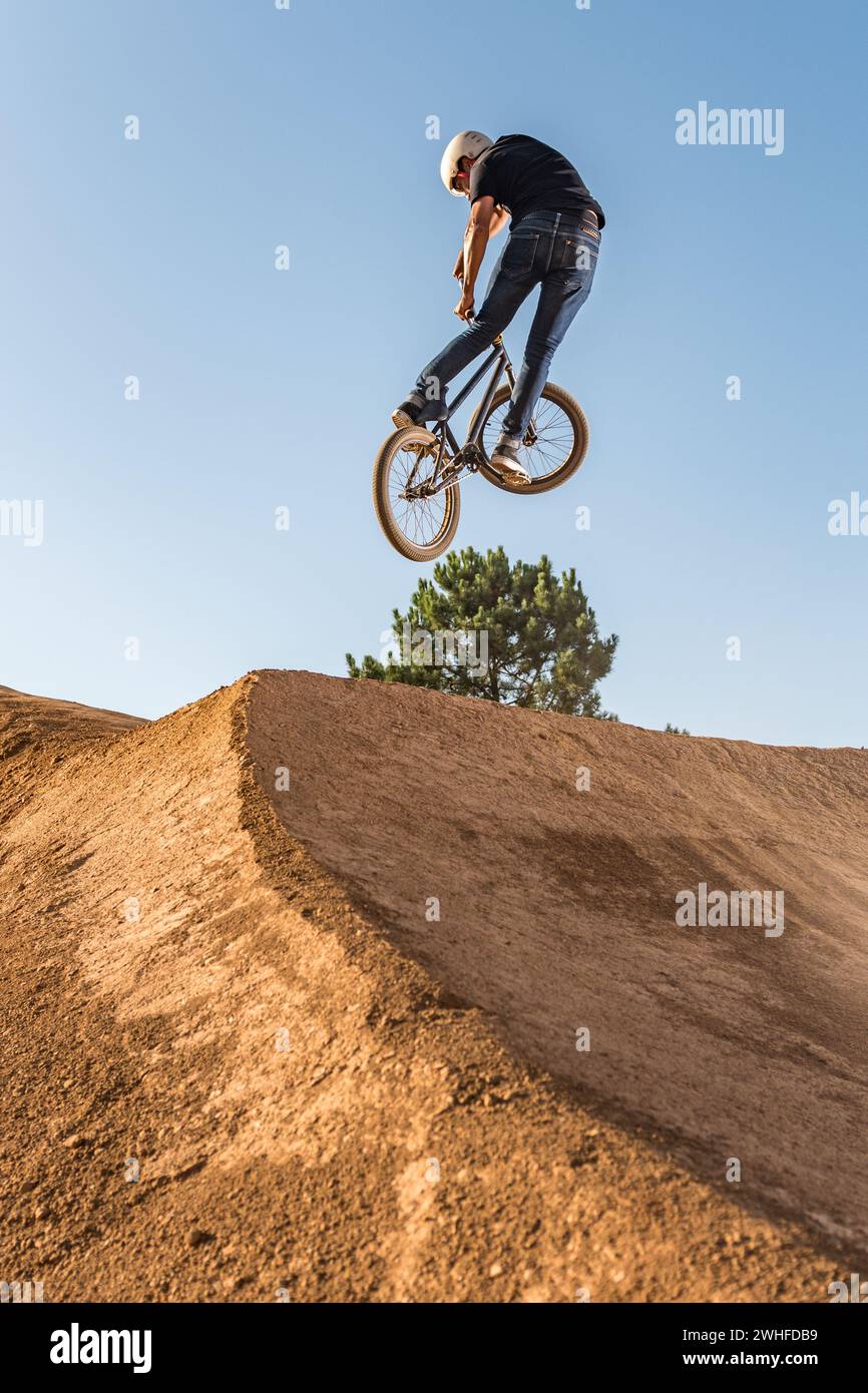 Red bmx bike hi-res stock photography and images - Alamy