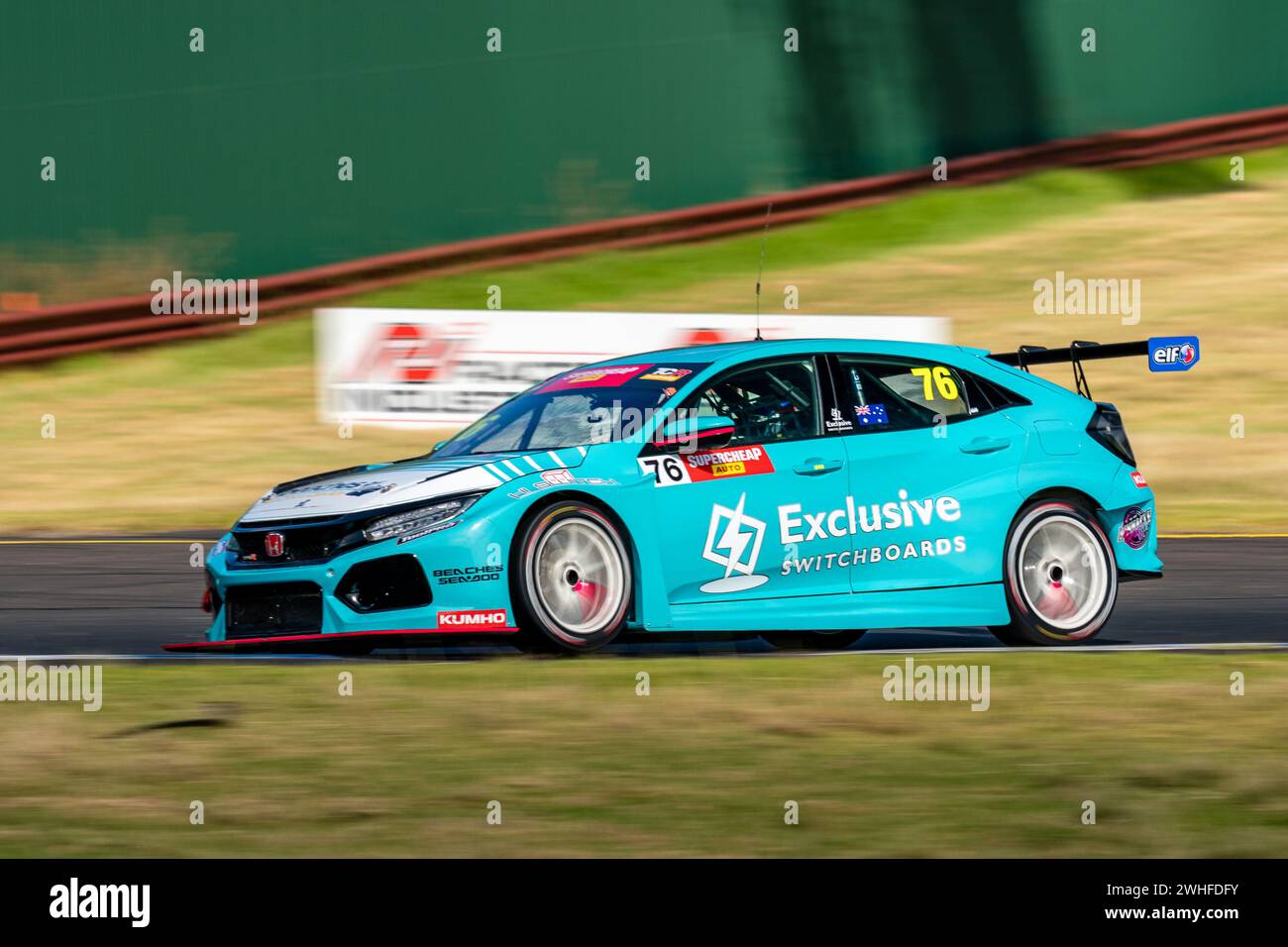 Sandown Park, Australia. 10 February, 2024. Brad Harris (#76) gets up ...