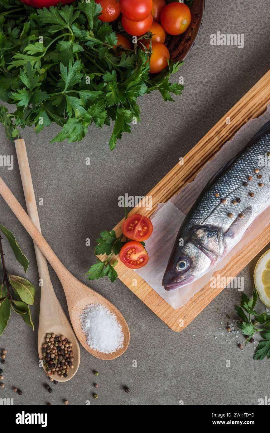 Sea bass parsley hi-res stock photography and images - Alamy