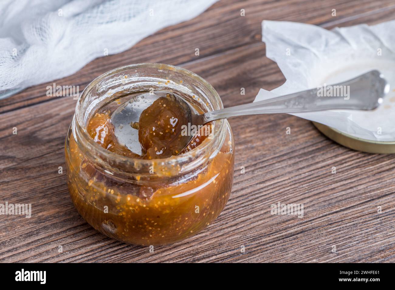 Full sweet jar hi-res stock photography and images - Alamy