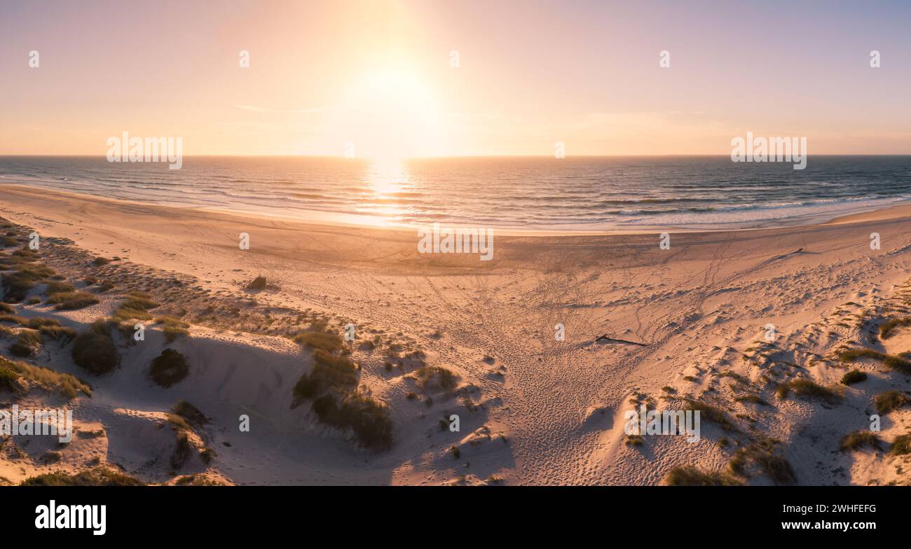 Sandy beach sunset view hi-res stock photography and images - Alamy