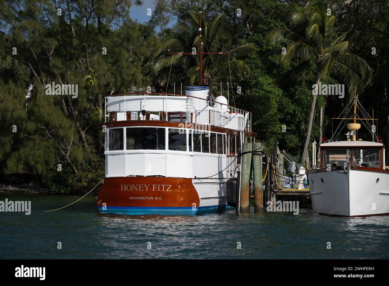 Honey fitz hi-res stock photography and images - Alamy