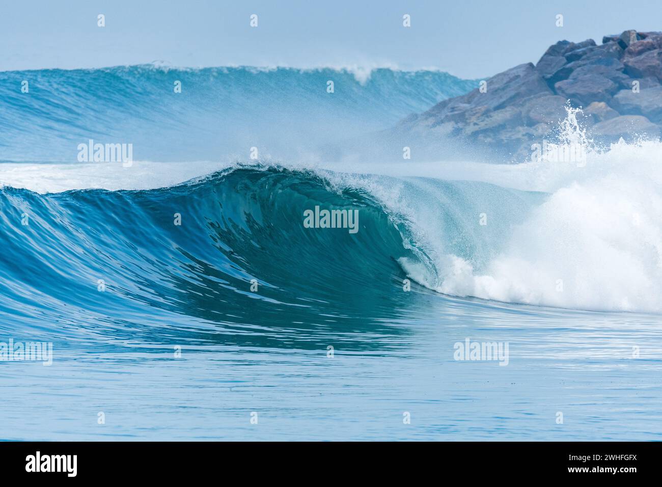 Atlantic waves hi-res stock photography and images - Alamy