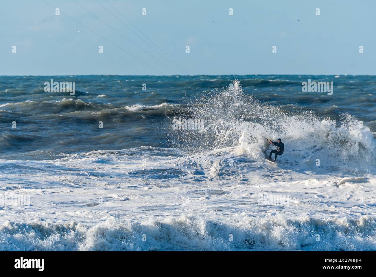 Riding the waves hi-res stock photography and images - Alamy
