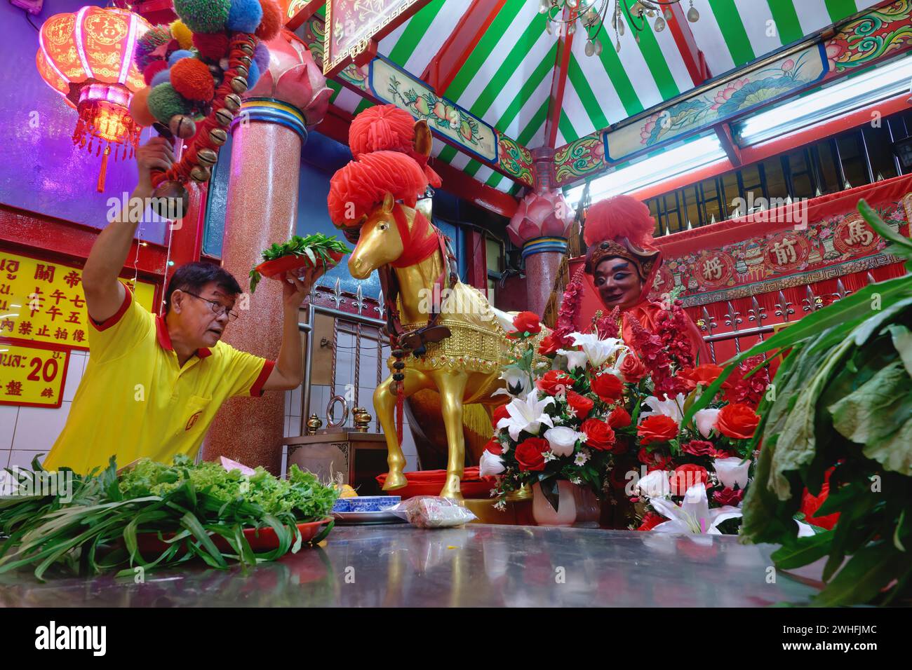 At Sanjao Kuan Teh (Kuan Teh Old Temple) in Chinatown, Bangkok ...