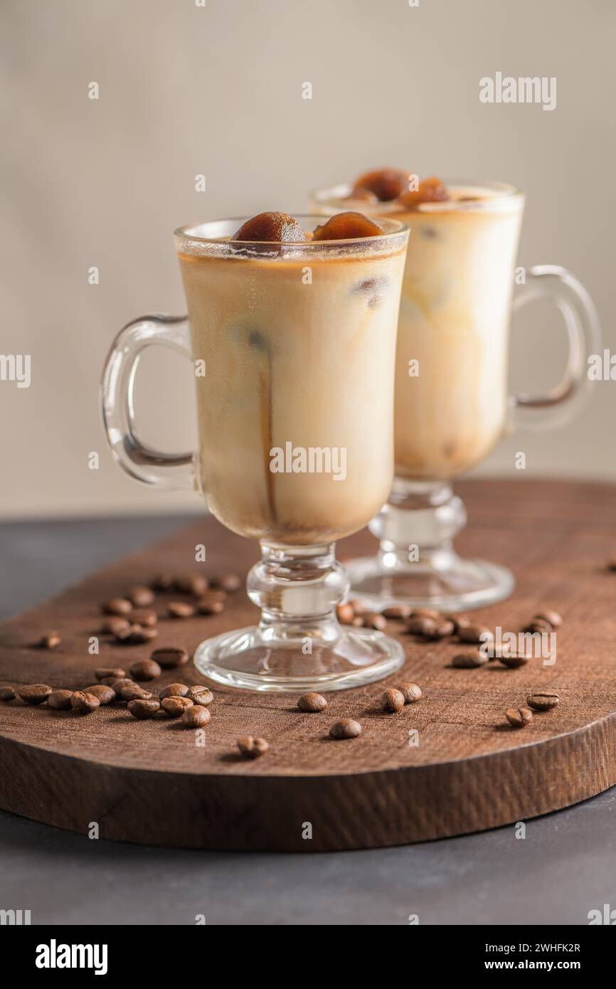 White frappe coffee glass hi-res stock photography and images - Alamy