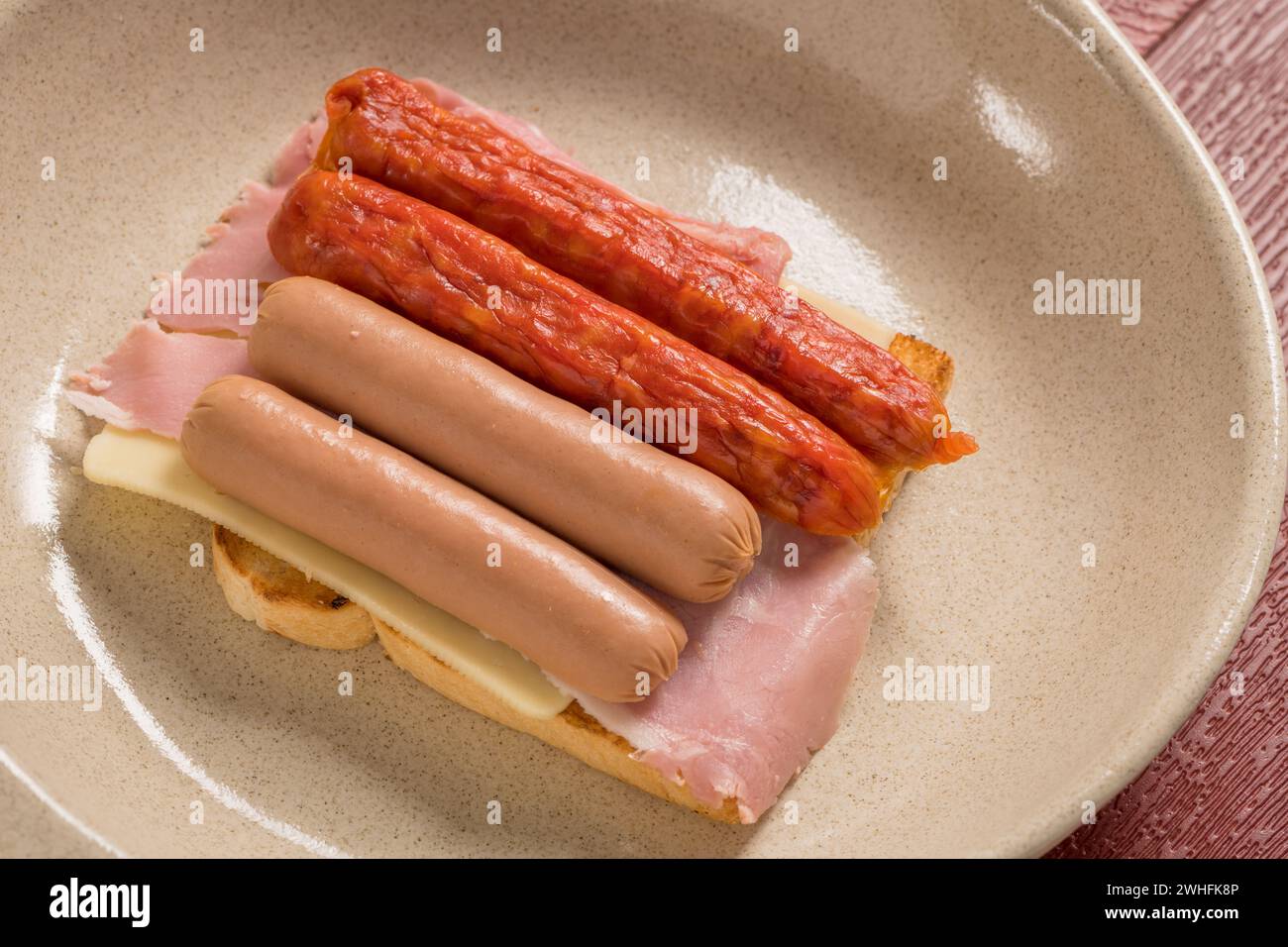 Francesinha on plate, typical food from Porto, Portugal Stock Photo - Alamy