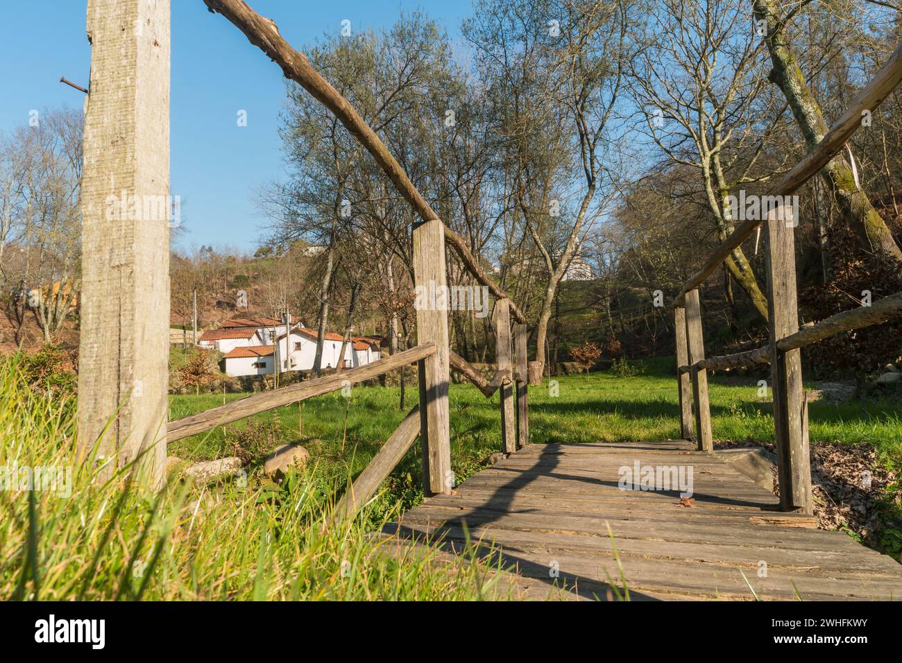 Scene view wooden bridge hi-res stock photography and images - Alamy