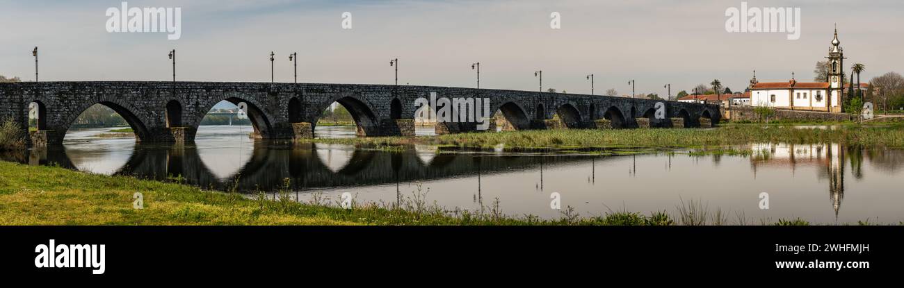 Bridge crossing the Rio Lima Stock Photo - Alamy