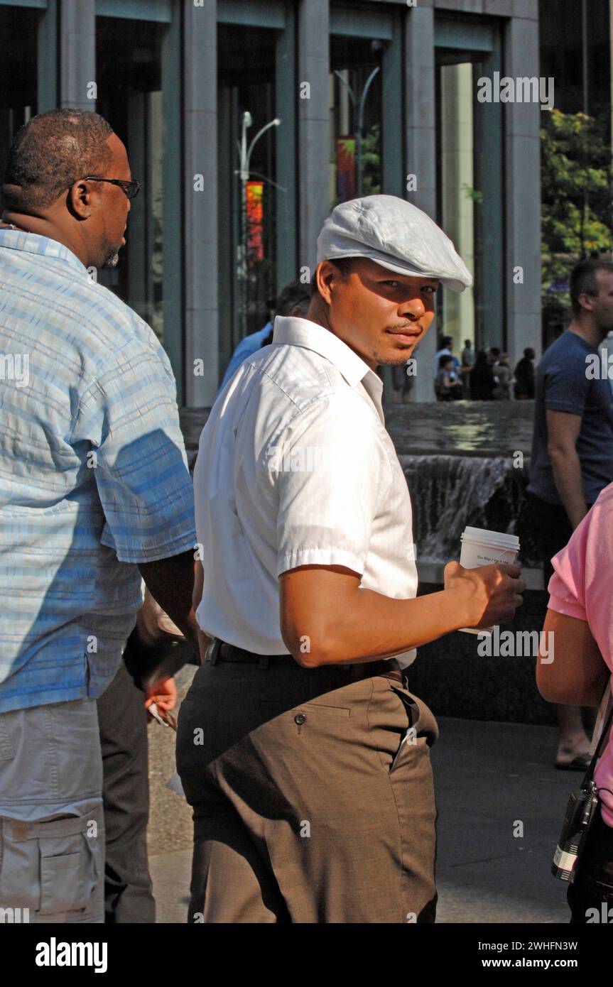 Breaking news file photo rare archive photos hi-res stock photography ...