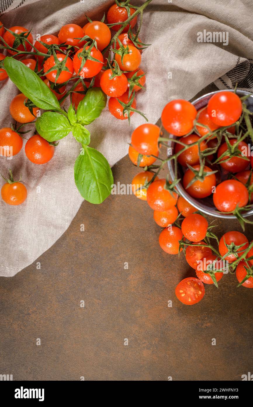 Small red cherry tomatoes Stock Photo - Alamy