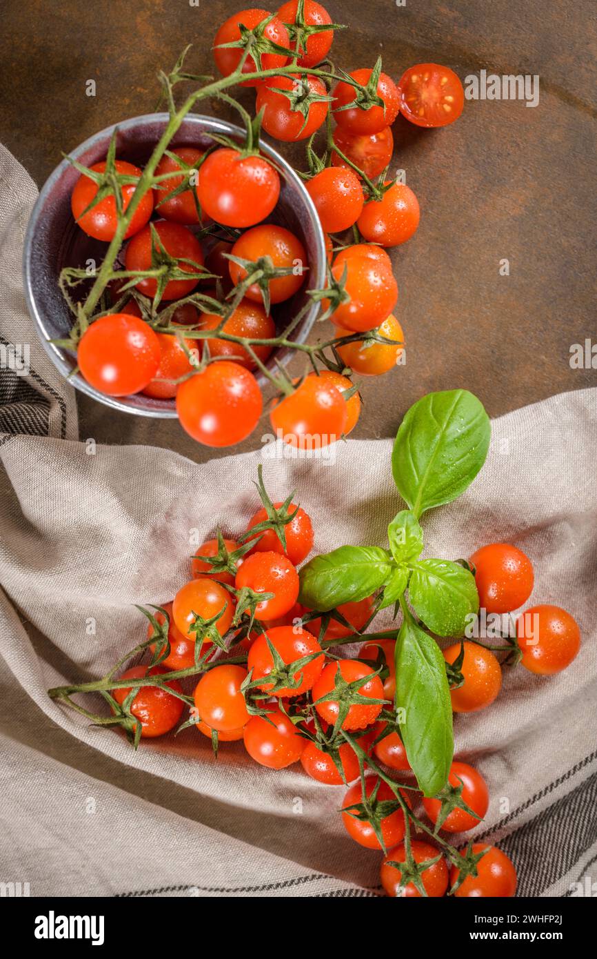 Small red cherry tomatoes Stock Photo - Alamy