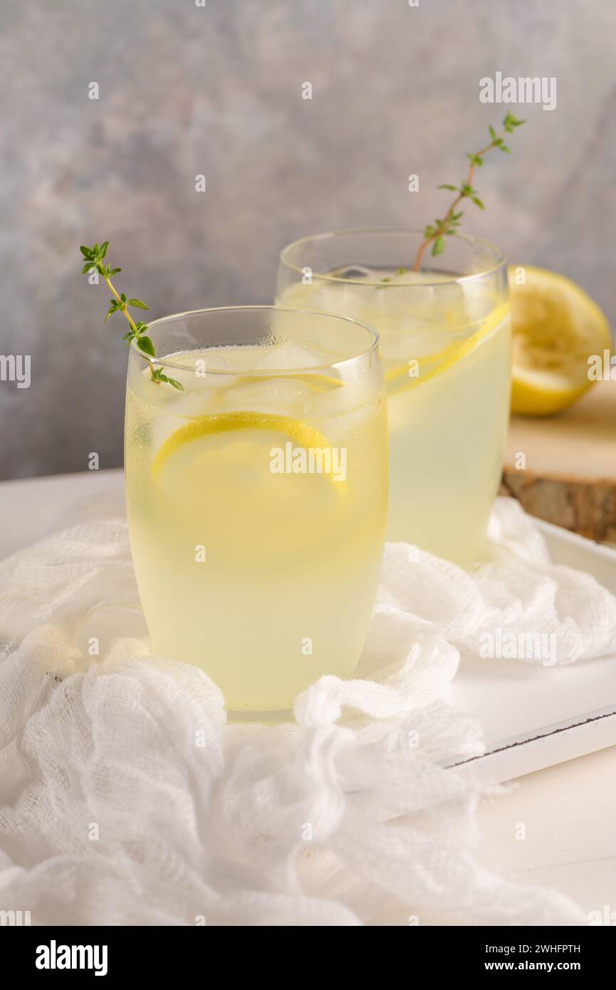 Cold lemonade hi-res stock photography and images - Alamy