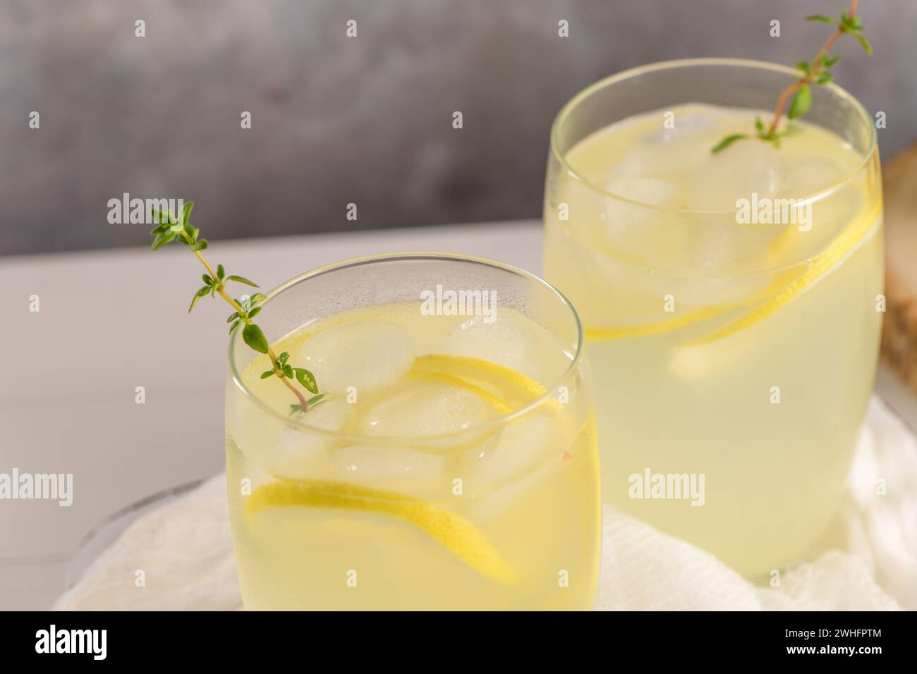 Cold lemonade hi-res stock photography and images - Alamy