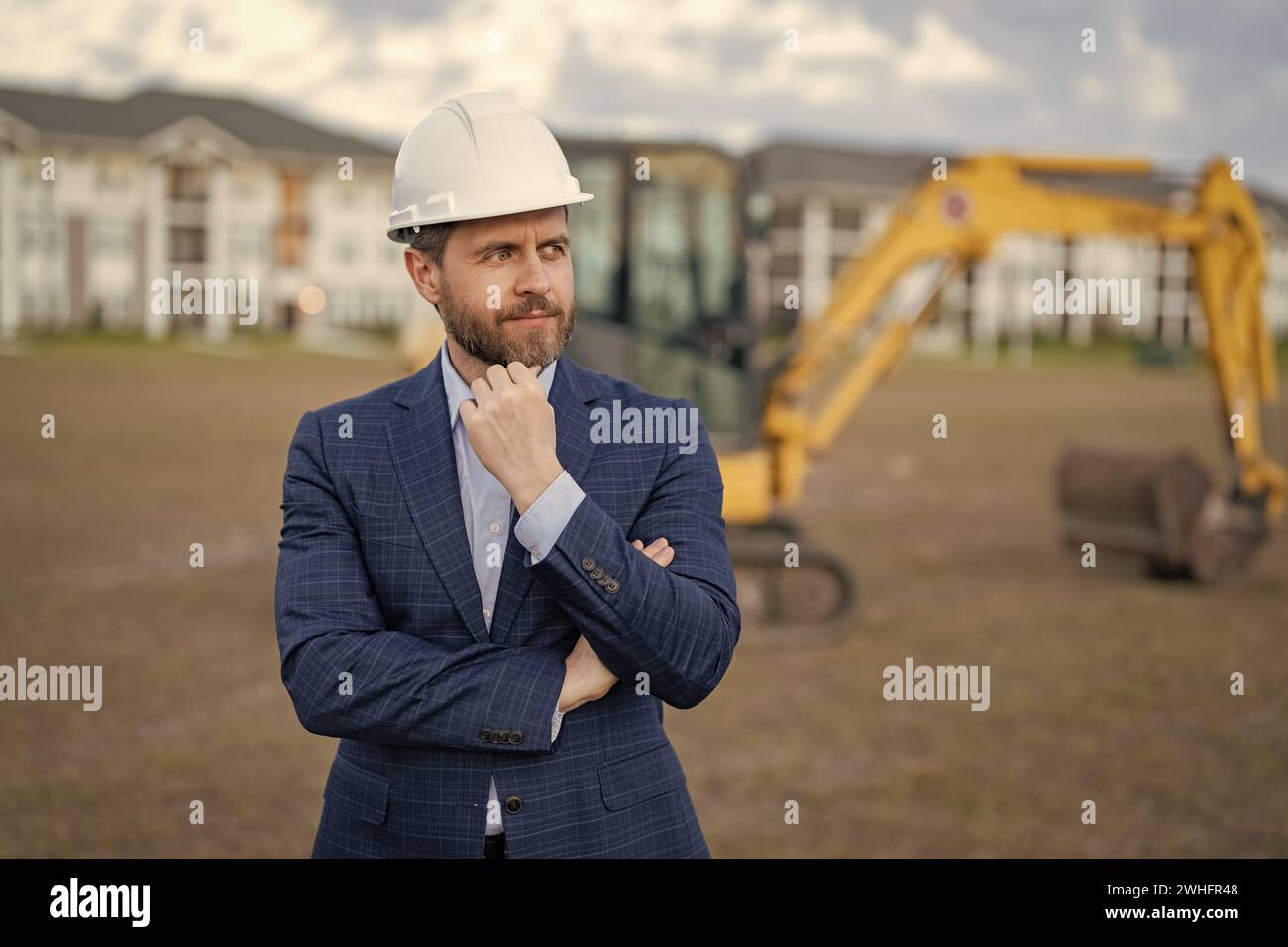 civil engineering supervisor outdoor, advertisement. photo of civil ...