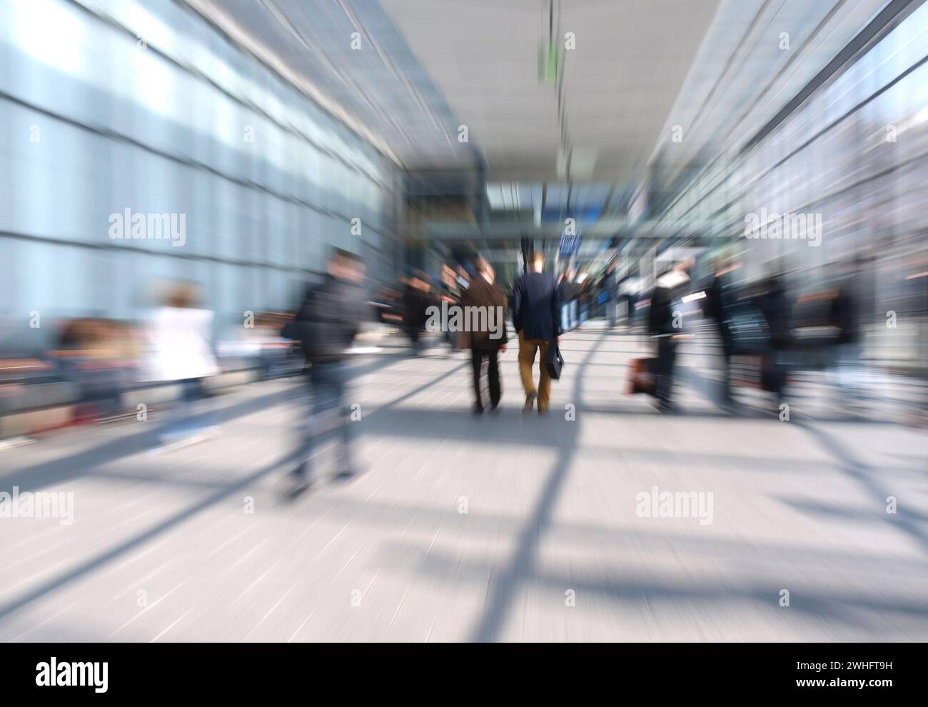 Modern business meeting motion hi-res stock photography and images - Alamy