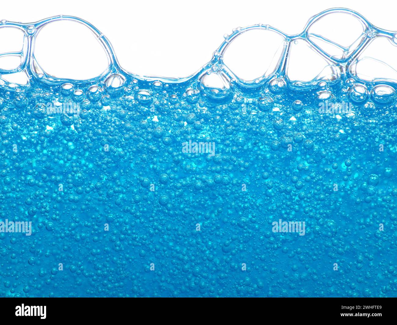 Foam bubbles hi-res stock photography and images - Alamy