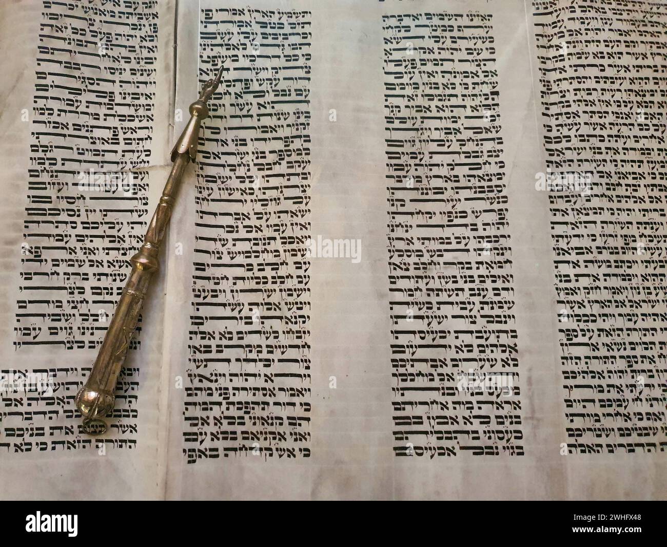 Torah texts with Torah pointer Stock Photo - Alamy