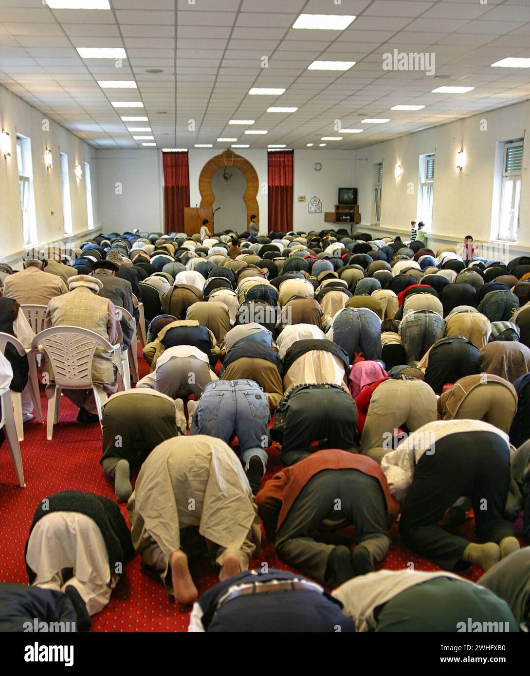 Ritual prayers hi-res stock photography and images - Alamy