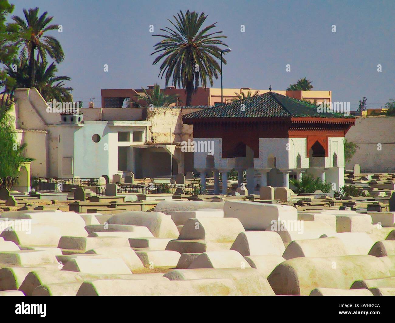 Jewish cemetery in Marrakech Stock Photo - Alamy
