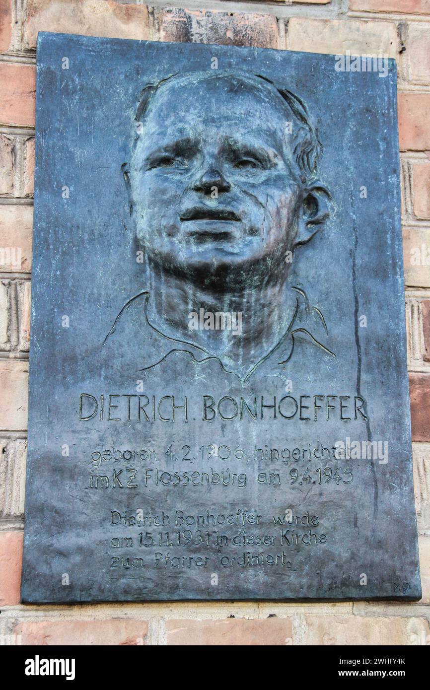 St. Matthew's Church in Berlin. Dietrich Bonhoeffer was ordained here ...